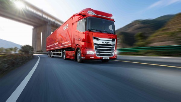 Adams Morey Bournemouth Homepage | DAF Trucks | Truck Servicing | Truck ...
